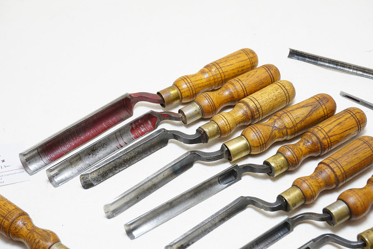 WONDERFUL SET OF 15 BUCK BROS PATTERNMAKERS' GOUGES – Ted Dawson ...