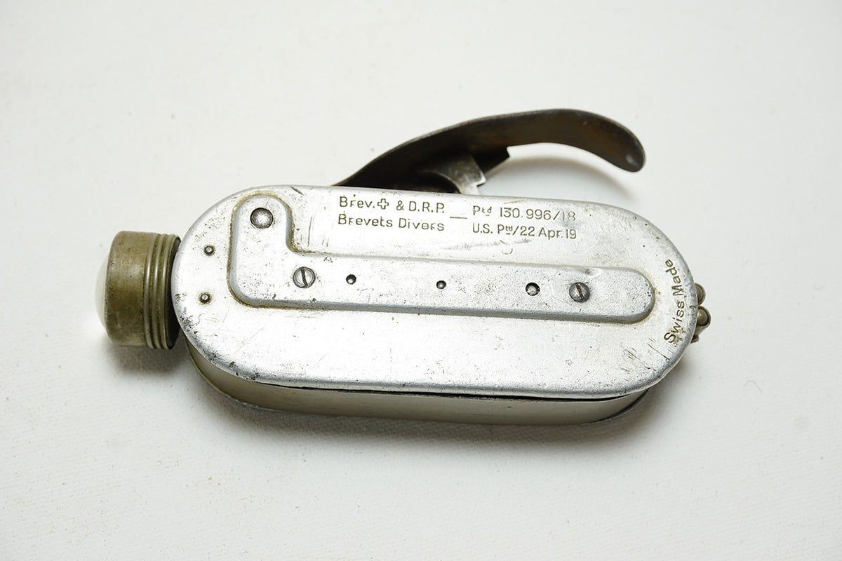 LUCIFER GENEVE MECHANICAL MAGNETO FLASH LIGHT - PAT 1922 – Ted Dawson ...