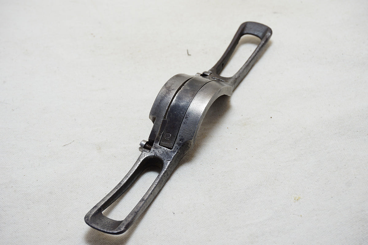 CURVED CAST IRON SPOKESHAVE – Ted Dawson Antique Tools