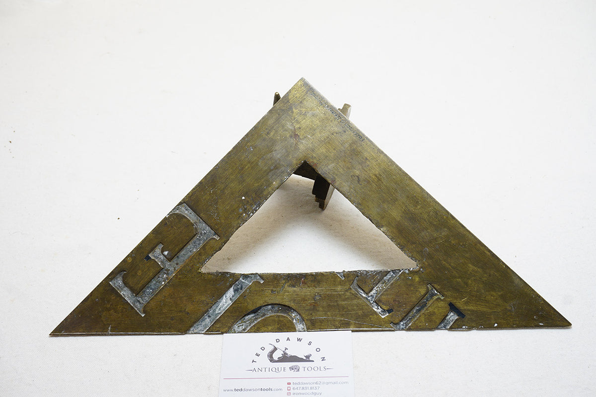 AWESOME USER MADE BRONZE RIGHT ANGLE TRIANGLE – Ted Dawson Antique Tools