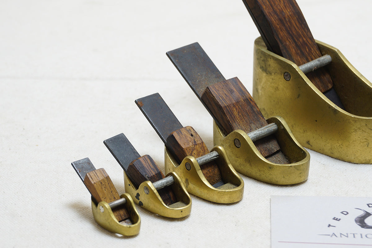 FINE VINTAGE SET OF 5 BRONZE LUTHIER VIOLIN PLANES – Ted Dawson Antique ...