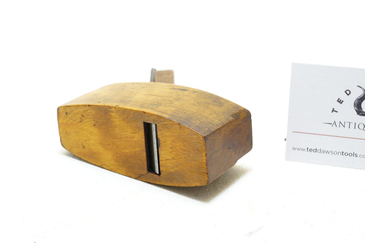 BEAUTIFUL DIMINUTIVE CREAMY BOXWOOD COFFIN PLANE - 3 1/2" – Ted Dawson ...
