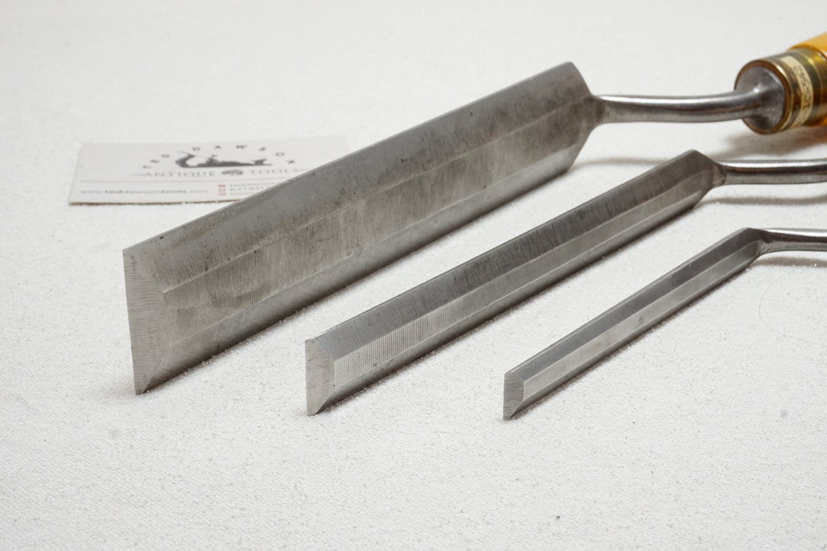 2 FINE UNCOMMON MARPLES CRANK NECK PARING CHISELS - BOXWOOD HANDLES ...