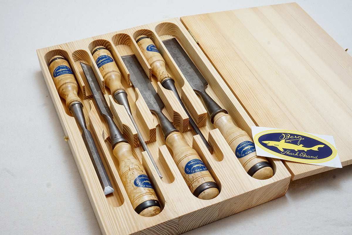FINE SET OF 6 E A BERG ESKILSTUNA 1026 CHISELS IN NEW BOX - 1/4" ~ 1 1 ...