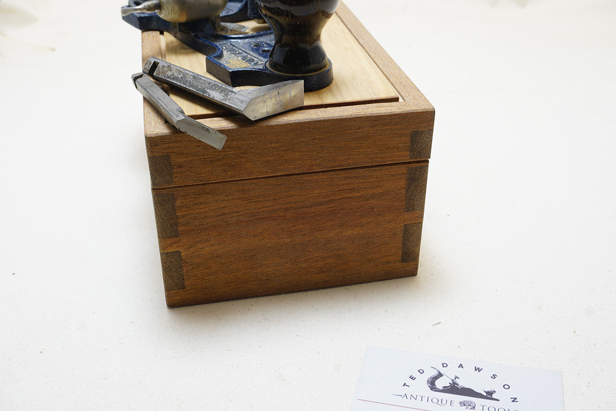 RECORD NO. 071 ROUTER PLANE IN BESPOKE MAHOGANY BOX – Ted Dawson ...